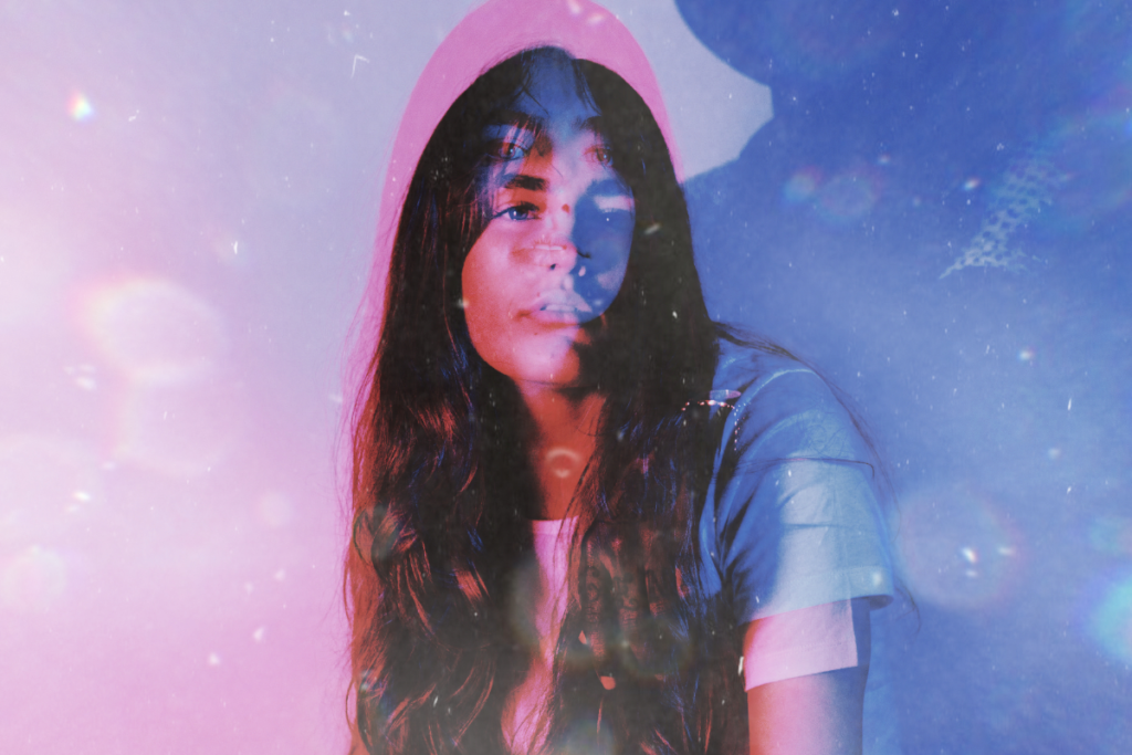 How to Apply the Grunge Photo Effect - Picsart Blog