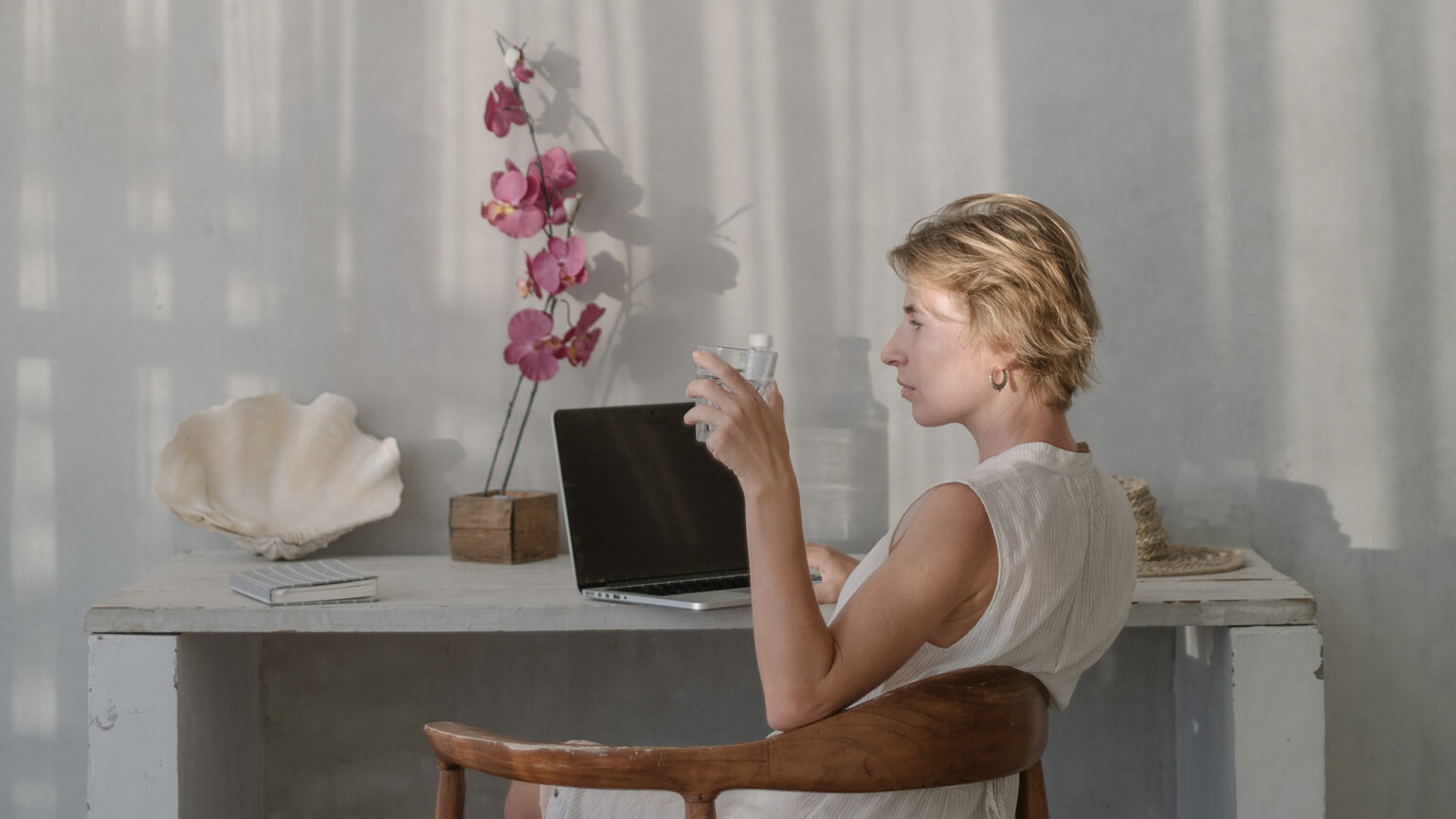 10 Best Tips On How To Make Aesthetic Posts - Picsart Blog